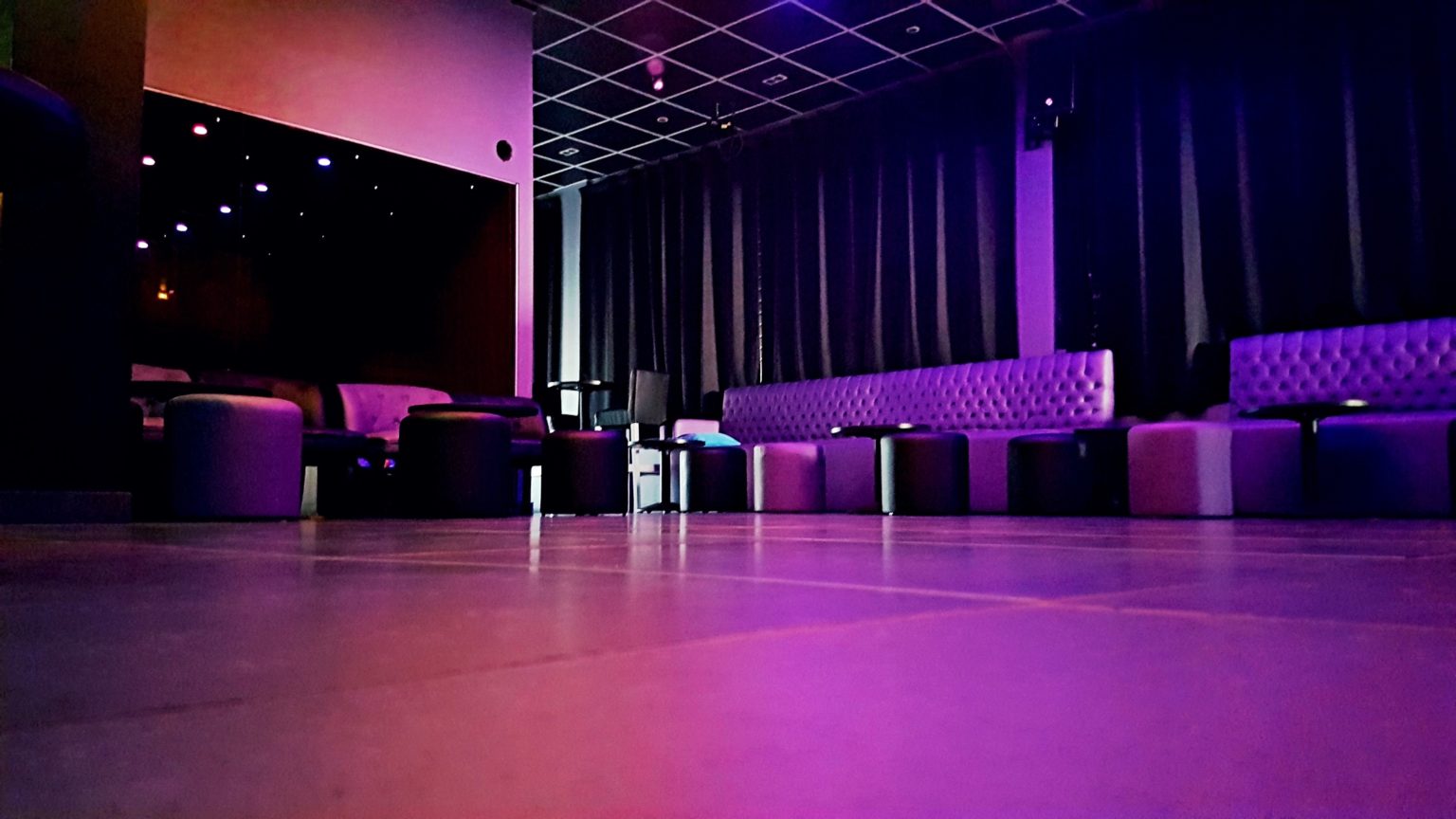 Infos, témoignages et avis : club libertin The Strip (Paris 95) - LIBERTINAGE SANS COMPLEXE